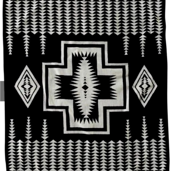 Pendleton | Other | New Pendleton Oversized Jacquard Spa Towel | Poshmark